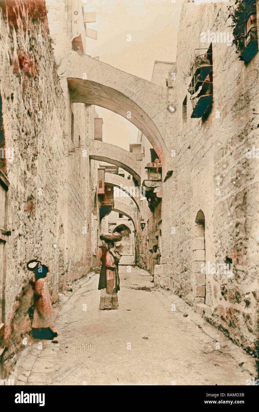 Via dolorosa sixth station cross hi-res stock photography and images ...