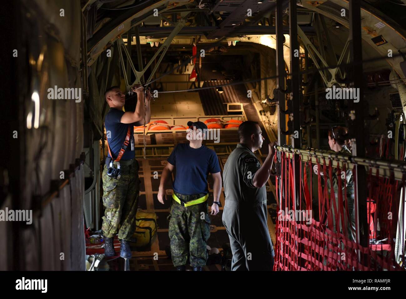 Royal Canadian Air Force aircraft maintenance technicians from the 436 ...