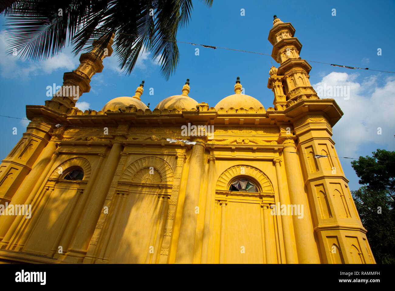 The Khan Bahadur Salamotullah Mosque in Tetulia Bazar. Tala, Satkhira ...