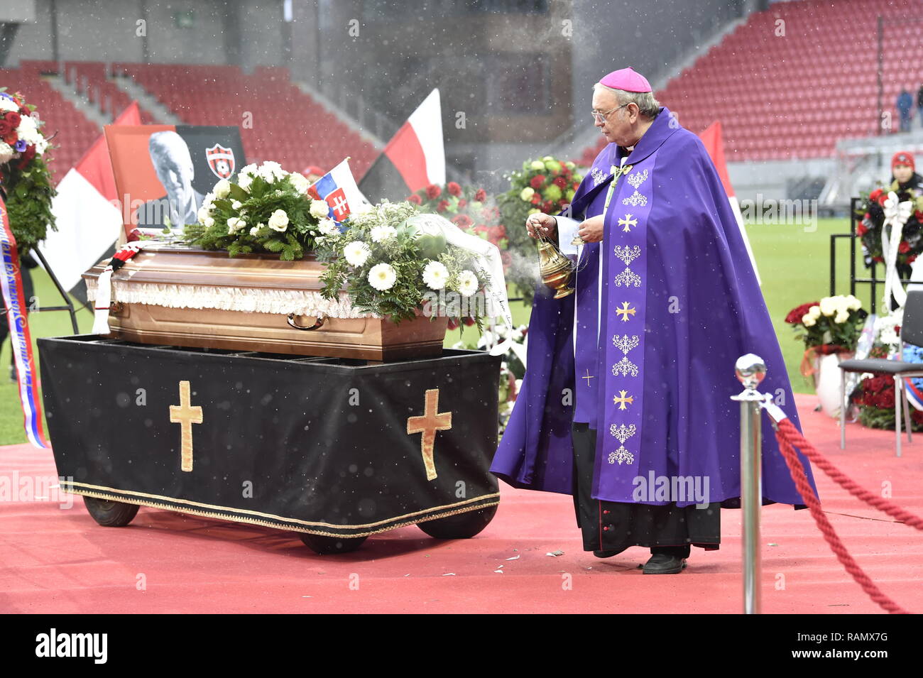 Last farewell ceremony with legendary Slovak football forward Jozef ...