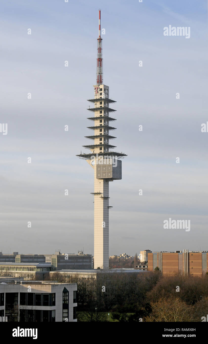 03 January 2019, Lower Saxony, Hannover: At 282 metres, the Telemax ...