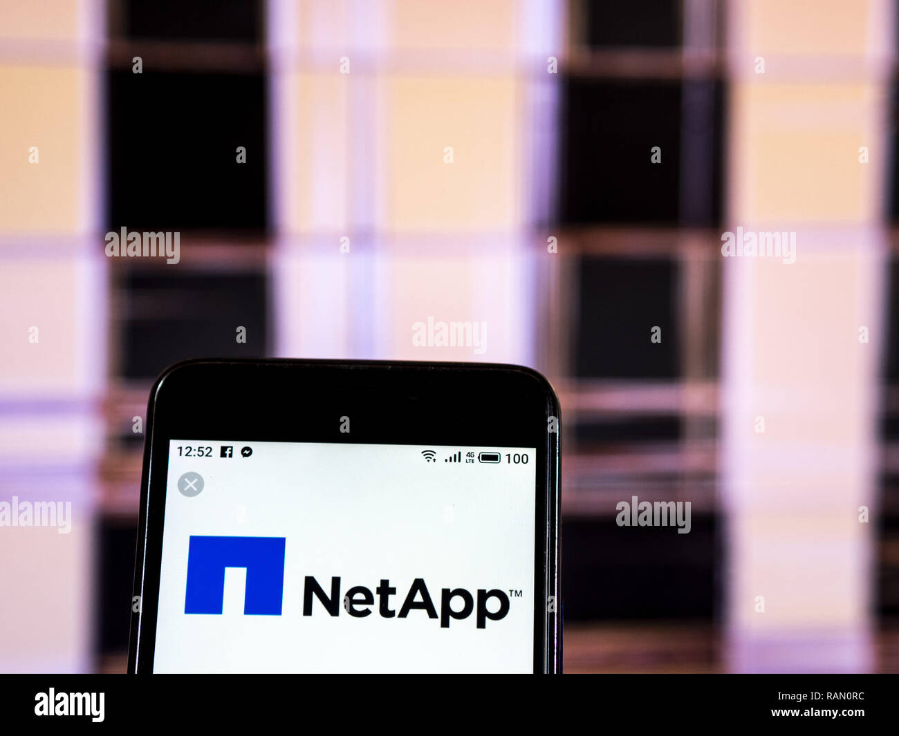 Netapp logo hi-res stock photography and images - Alamy