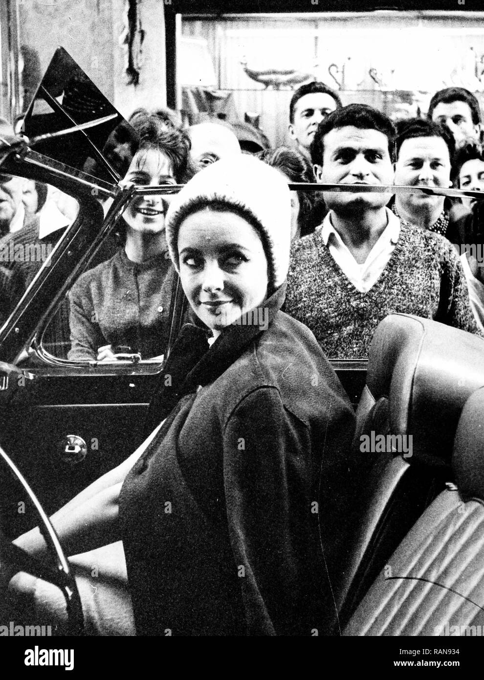 Elizabeth taylor rome hi-res stock photography and images - Alamy