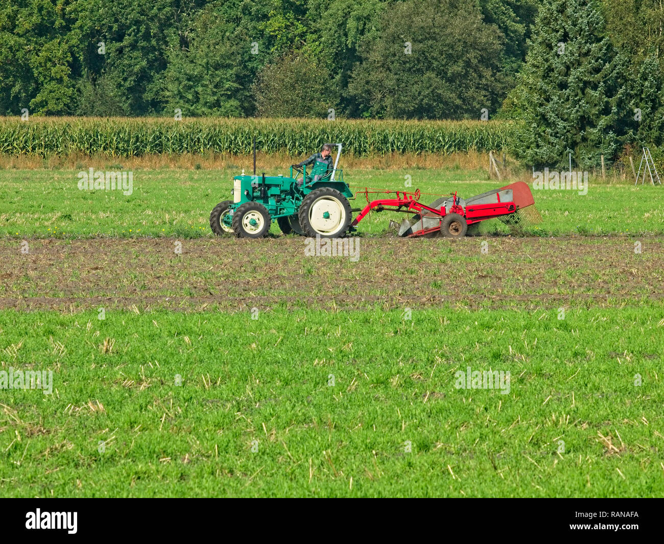 Farmer digging field hi-res stock photography and images - Alamy
