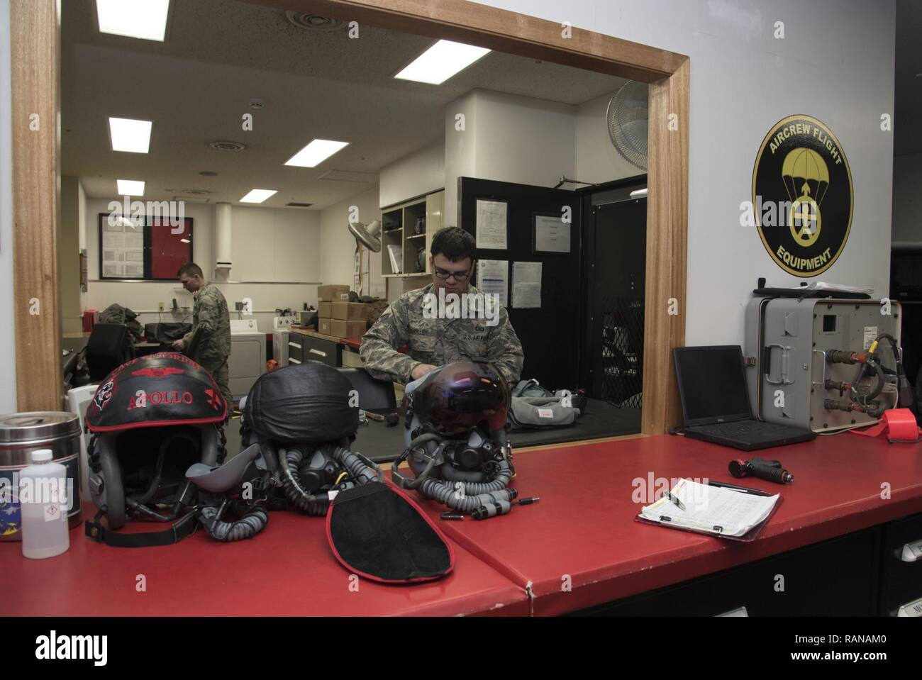 Us air force pilots uniform hi-res stock photography and images - Alamy