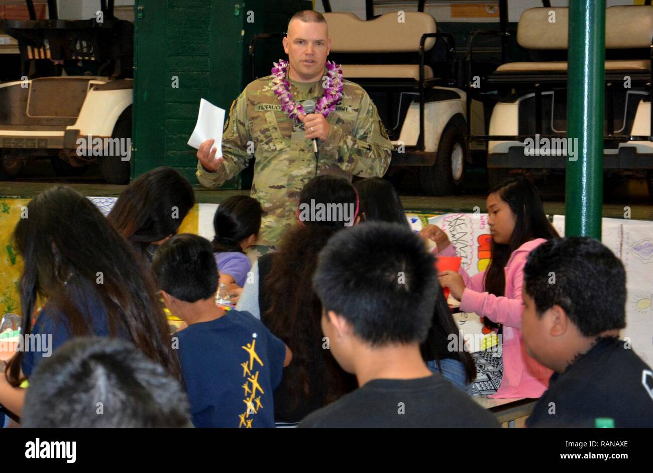 552nd military police company hi-res stock photography and images - Alamy