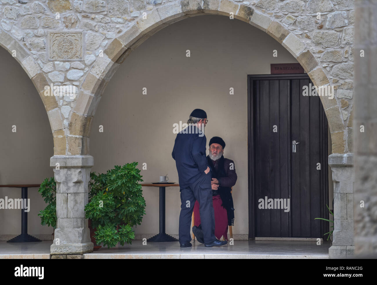 Moenche hi-res stock photography and images - Alamy