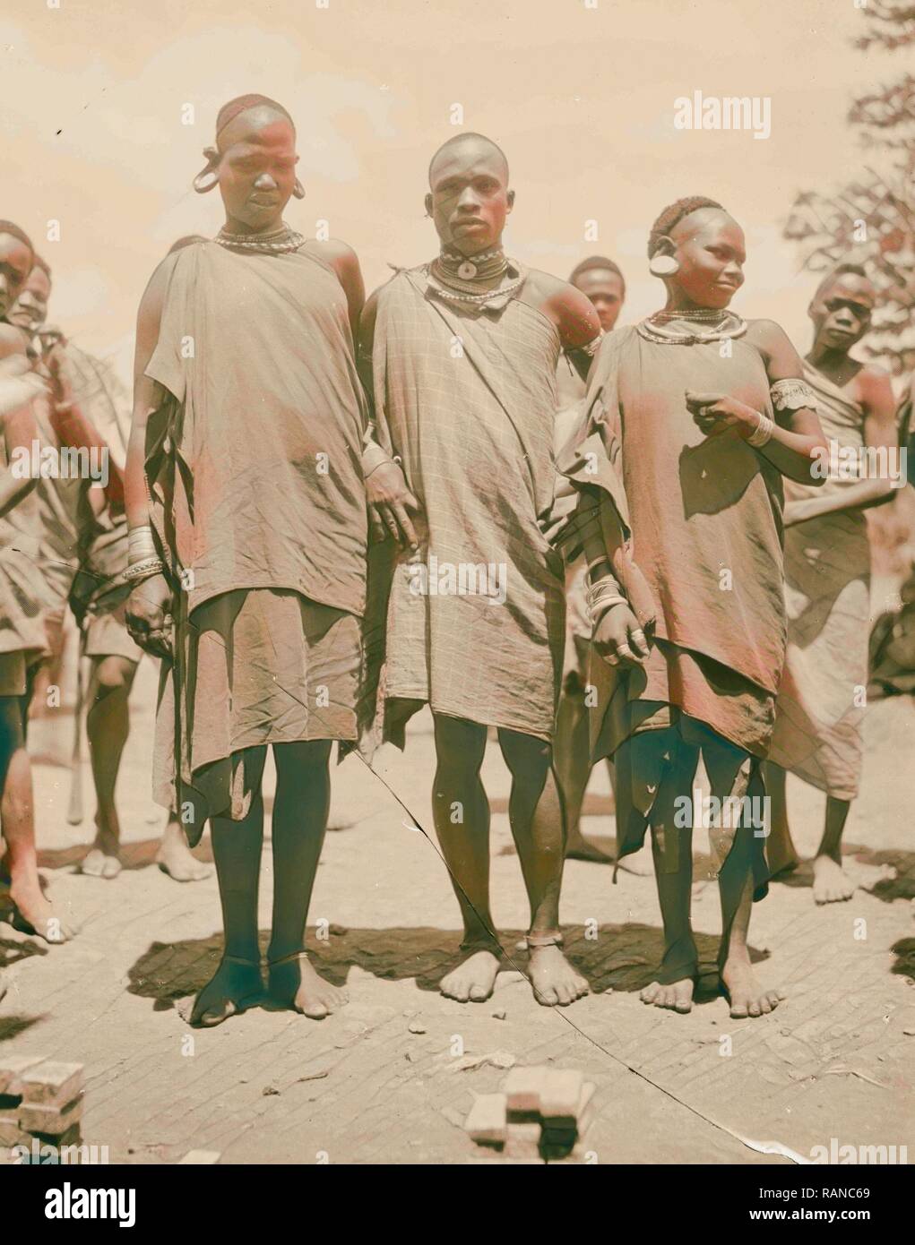 Kenya Colony. Karatina. Wakikuyu types. Men and women. 1936, Kenya ...