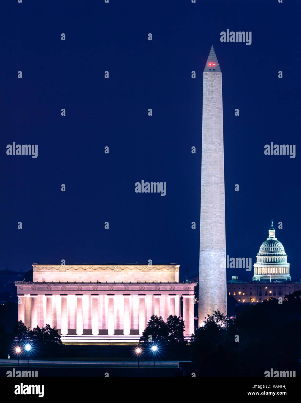 Lincoln memorial tower hi-res stock photography and images - Alamy
