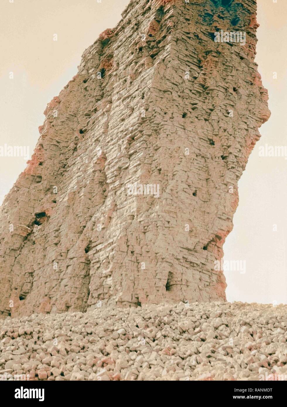 Birs nimrud hi-res stock photography and images - Alamy