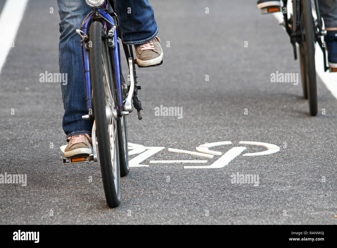 Bicycle cyclists bike lane hi-res stock photography and images - Alamy