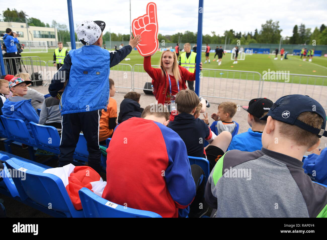 England football team training hi-res stock photography and images - Alamy