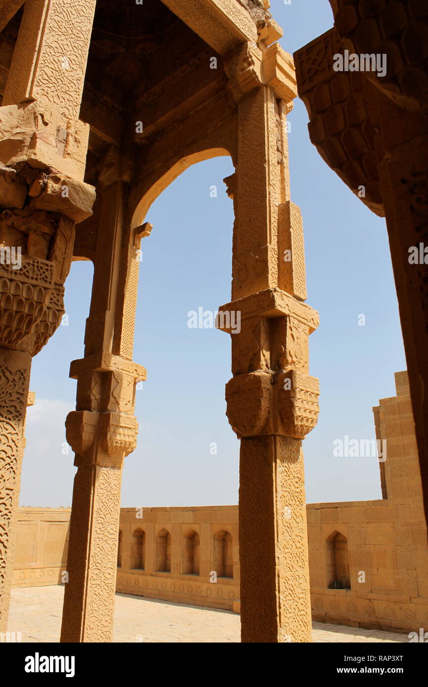 Historical monuments of the 18th century hi-res stock photography and ...