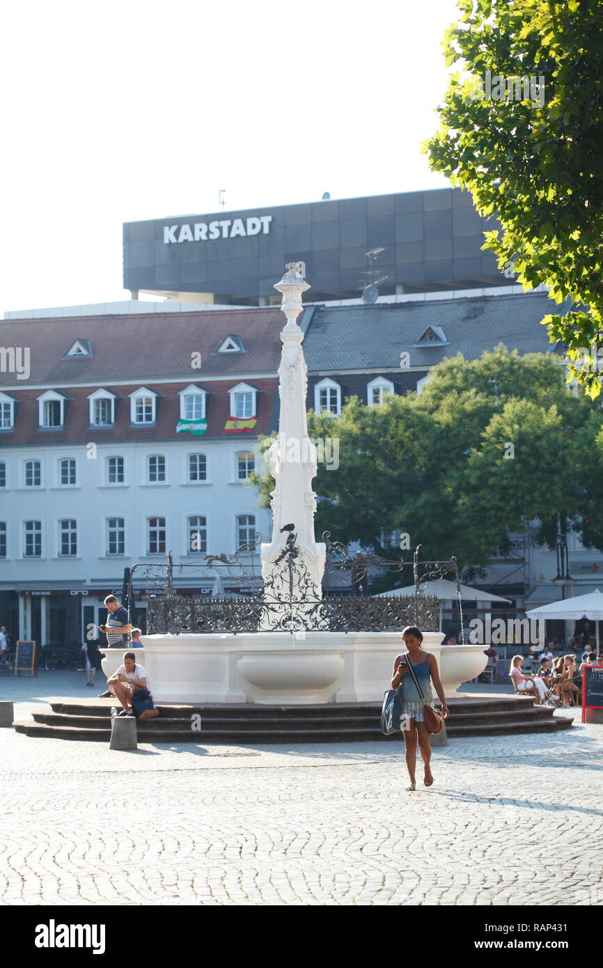 St. Johanner Markt, Saarbrücken, Saarland, Deutschland Stock Photo - Alamy