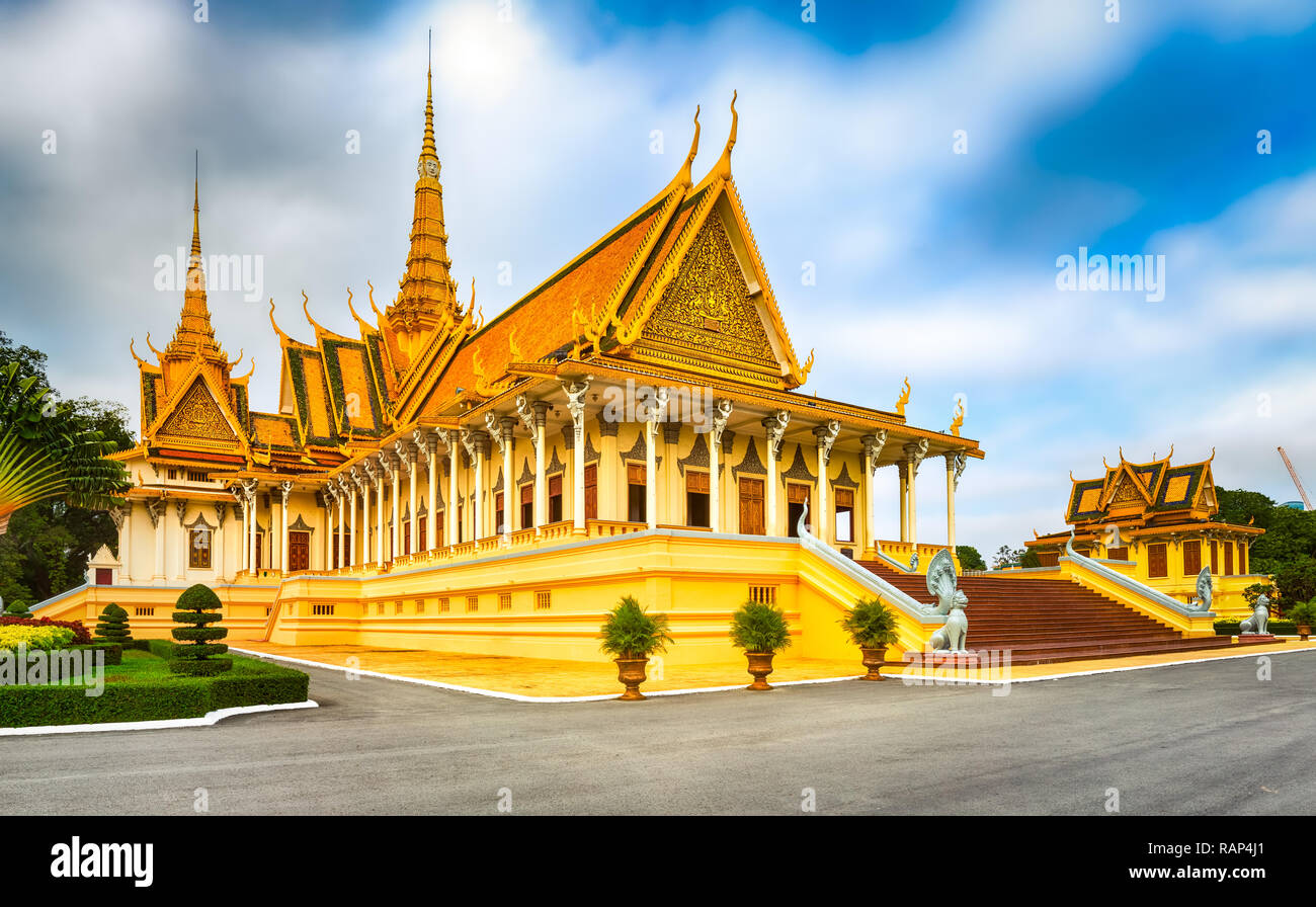 The throne hall inside the Royal Palace complex in Phnom Penh, Cambodia ...