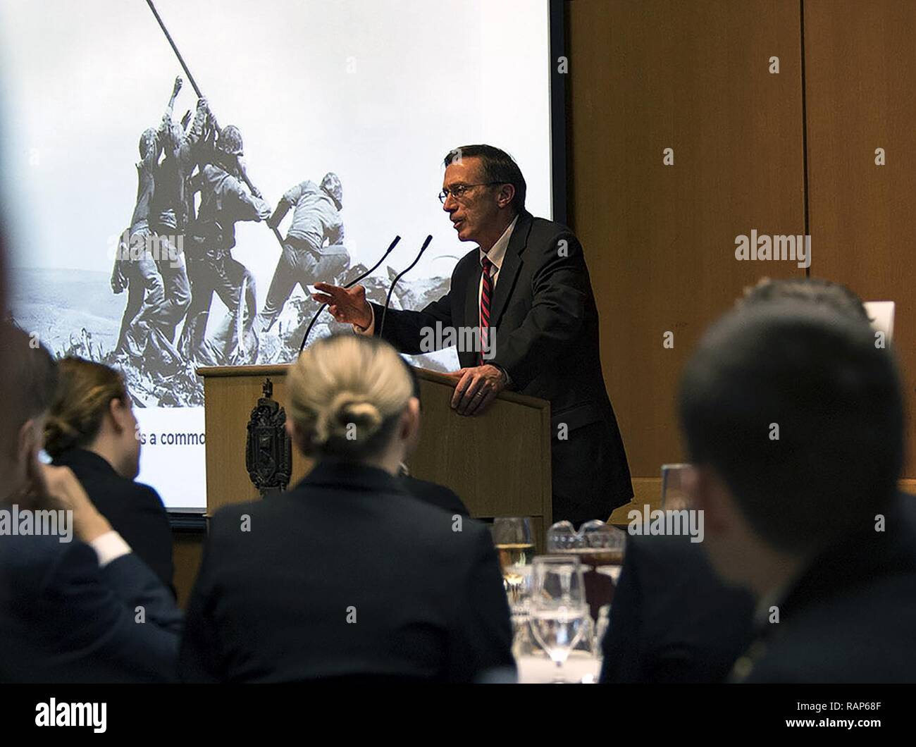 Alumni hall at the us naval academy hi-res stock photography and images ...