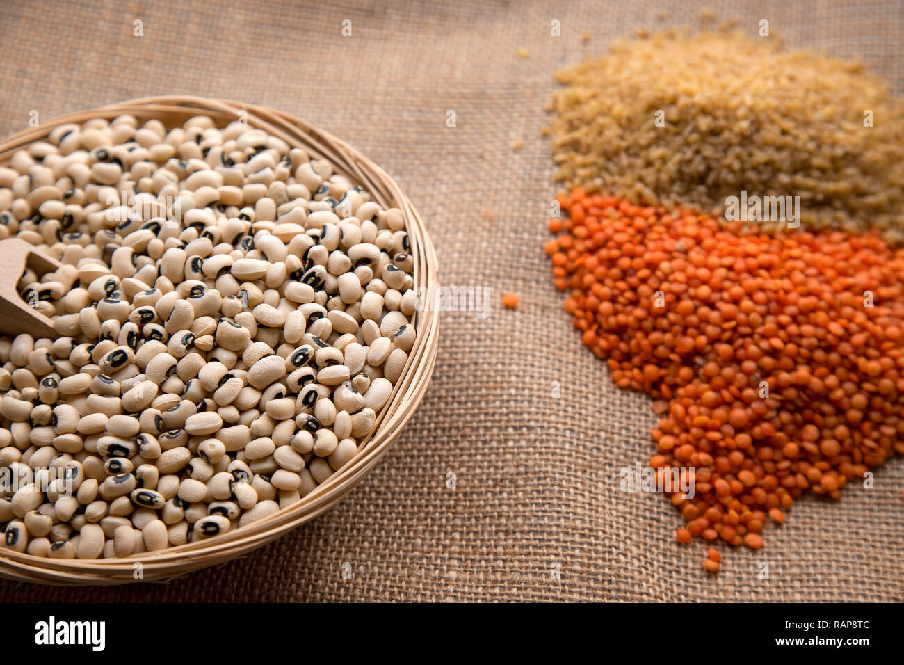 Healthy Vegetarian Natural Raw Food Legumes Uncooked Stock Photo - Alamy