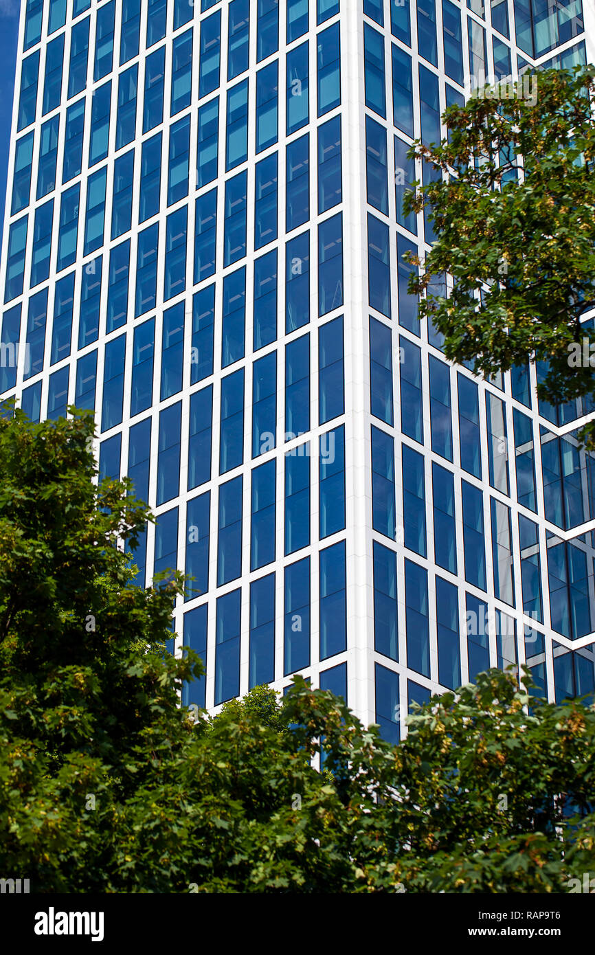 Huge Business Glass Architecture Tower Building Photo Stock Photo - Alamy