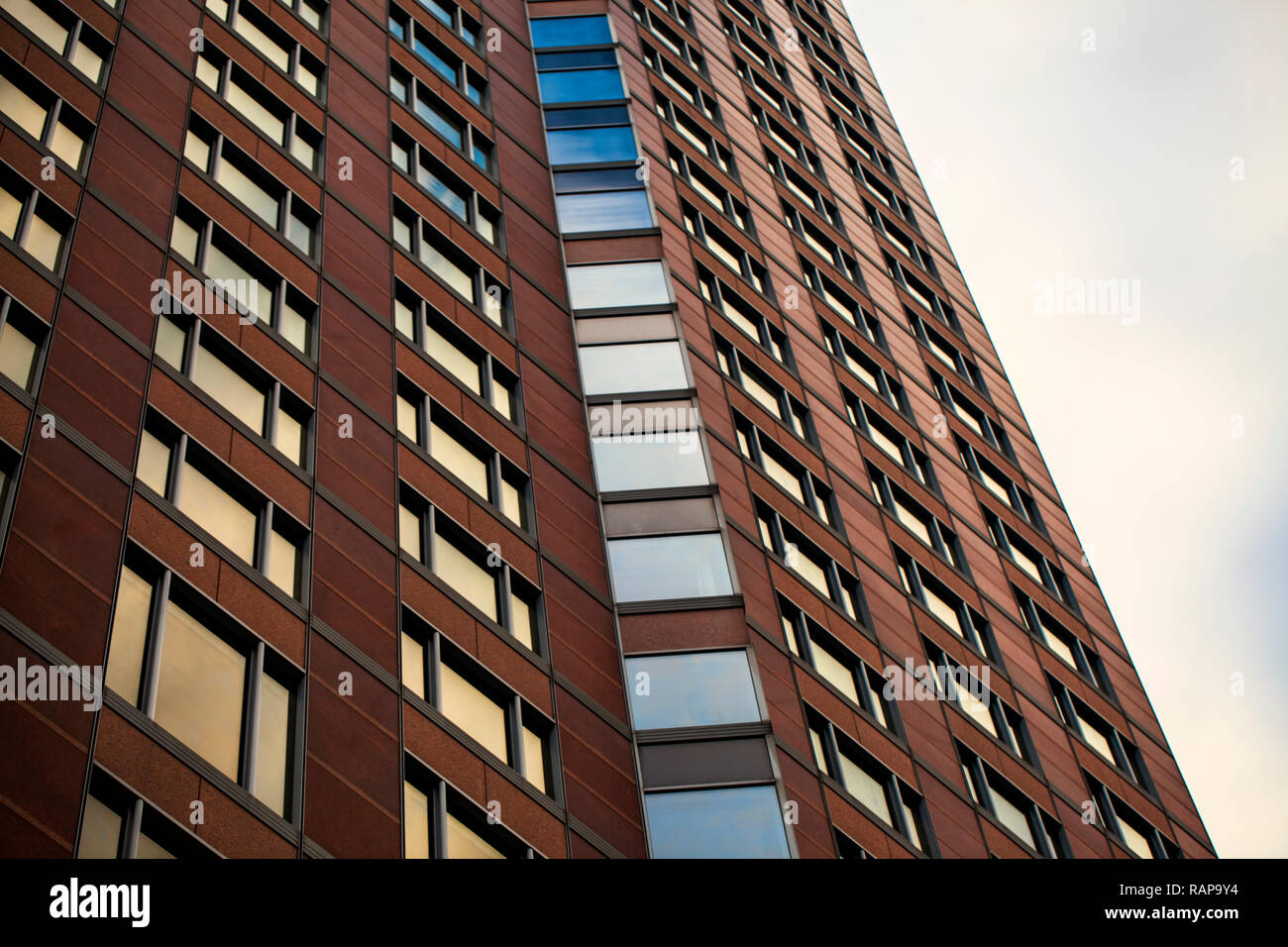 Huge Business Glass Architecture Tower Building Photo Stock Photo - Alamy