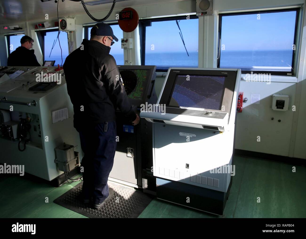 Iii marine amphibious force bridge hi-res stock photography and images ...