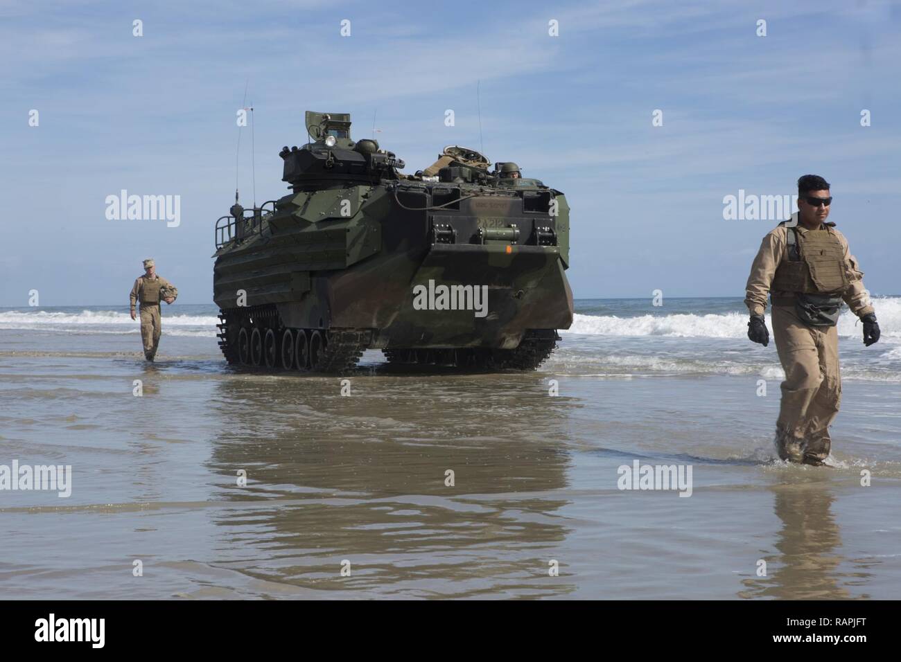 U.S. Marines with 2nd Platoon, Alpha Company, 2nd Assault Amphibian ...