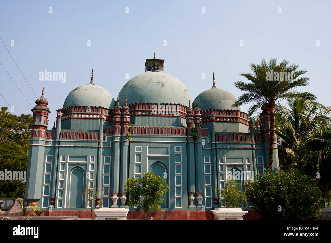 A mosque at Karotia Zamidar Palace. Tangail, Bangladesh Stock Photo - Alamy
