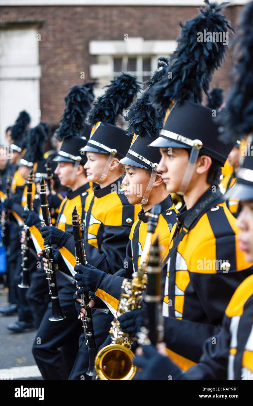 Mountain View High School Spartan Marching Band from California, USA ...