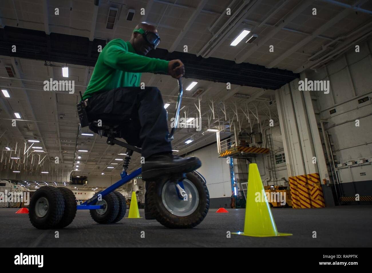 PACIFIC OCEAN (Feb. 28, 2017) Aviation Boatswain’s Mate (Equipment) 1st ...