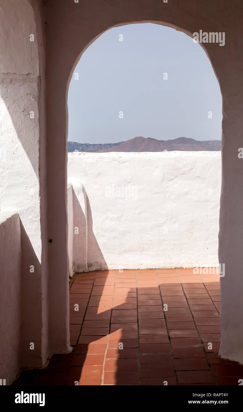 Typical arabic arch hi-res stock photography and images - Alamy