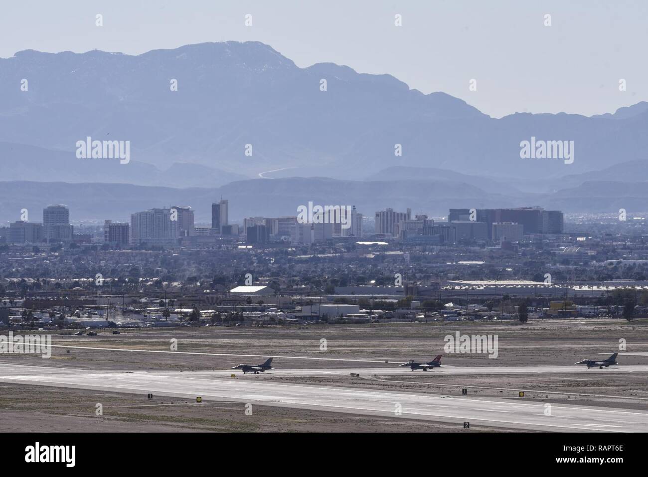 U.S. Air Force F-16 Fighting Falcons, 187th Fighter Wing, Montgomery ...