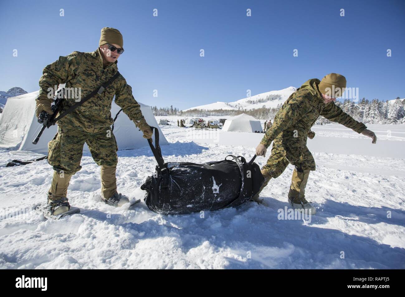 U.S. Marines with Mobility Assault Company, 1st Combat Engineer ...