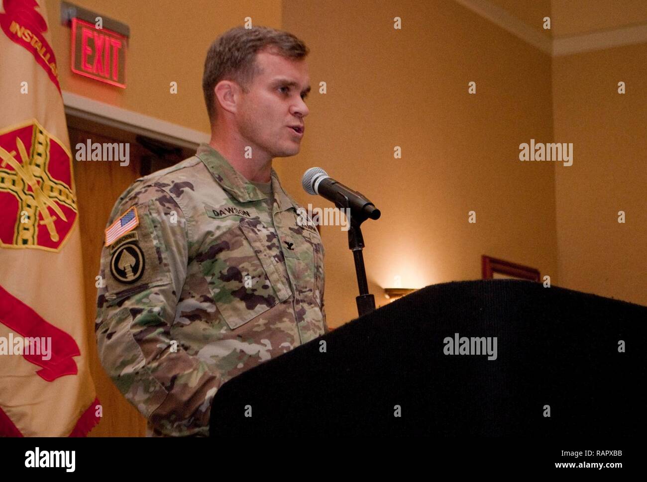 SCHOFIELD BARRACKS — Col. Stephen E. Dawson, commander of U.S. Army ...