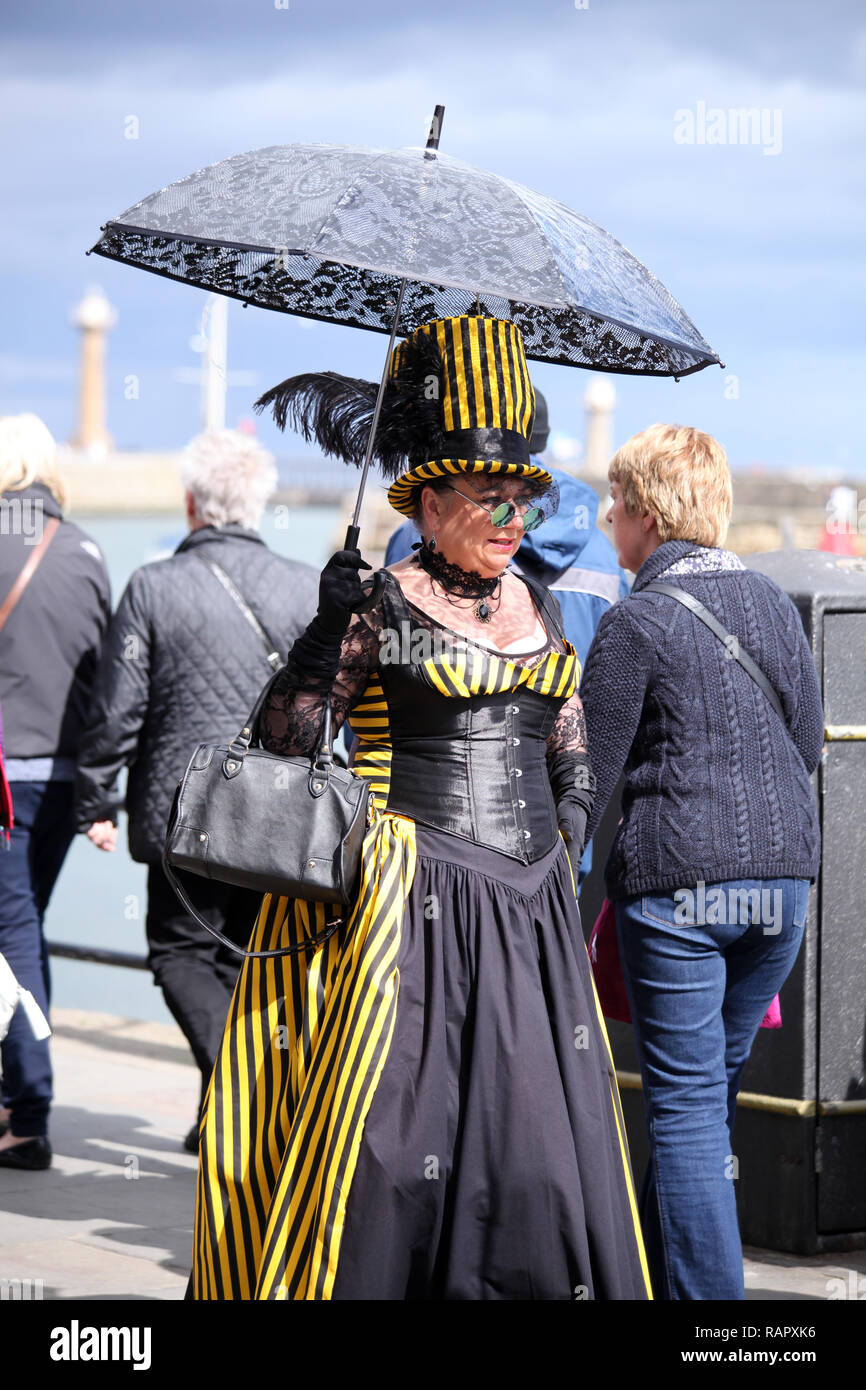 Tall yellow top hat hi-res stock photography and images - Alamy