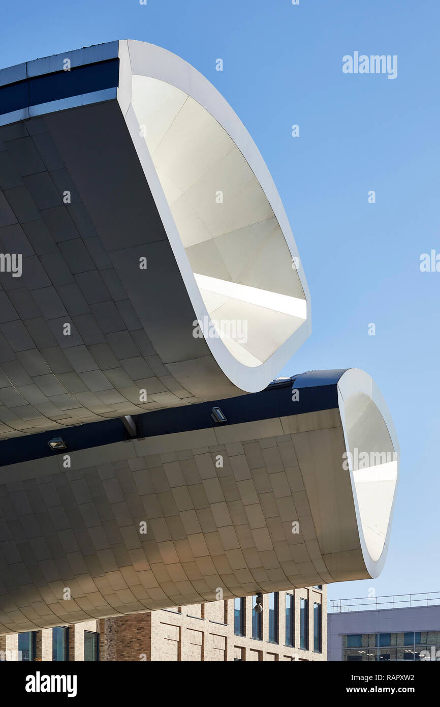 Facade juxtaposition. The Porter Building, Slough, United Kingdom ...