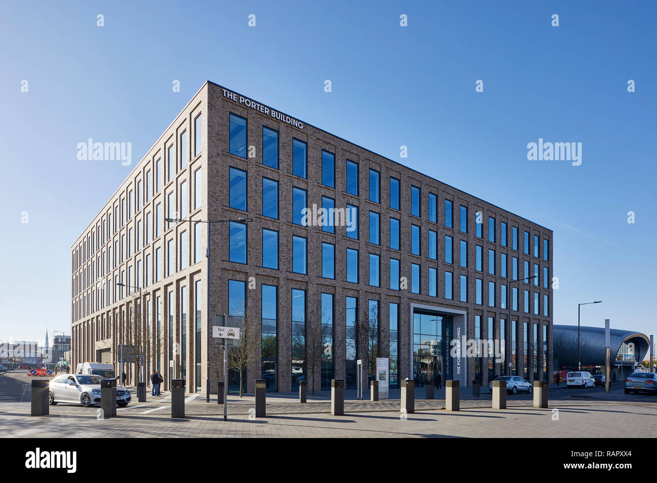 Public realm around Porter House Building. The Porter Building, Slough ...