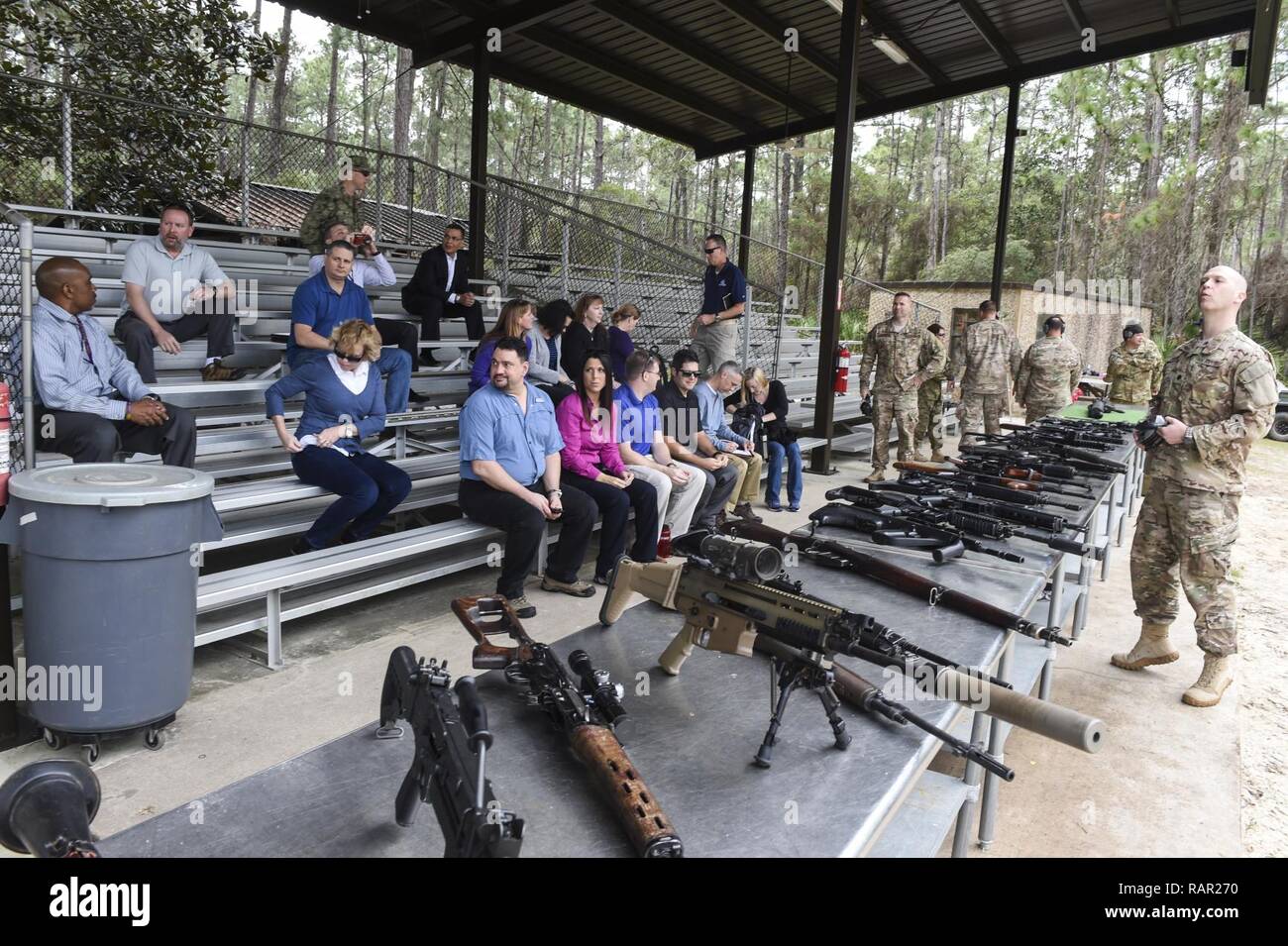 Sof op hi-res stock photography and images - Alamy