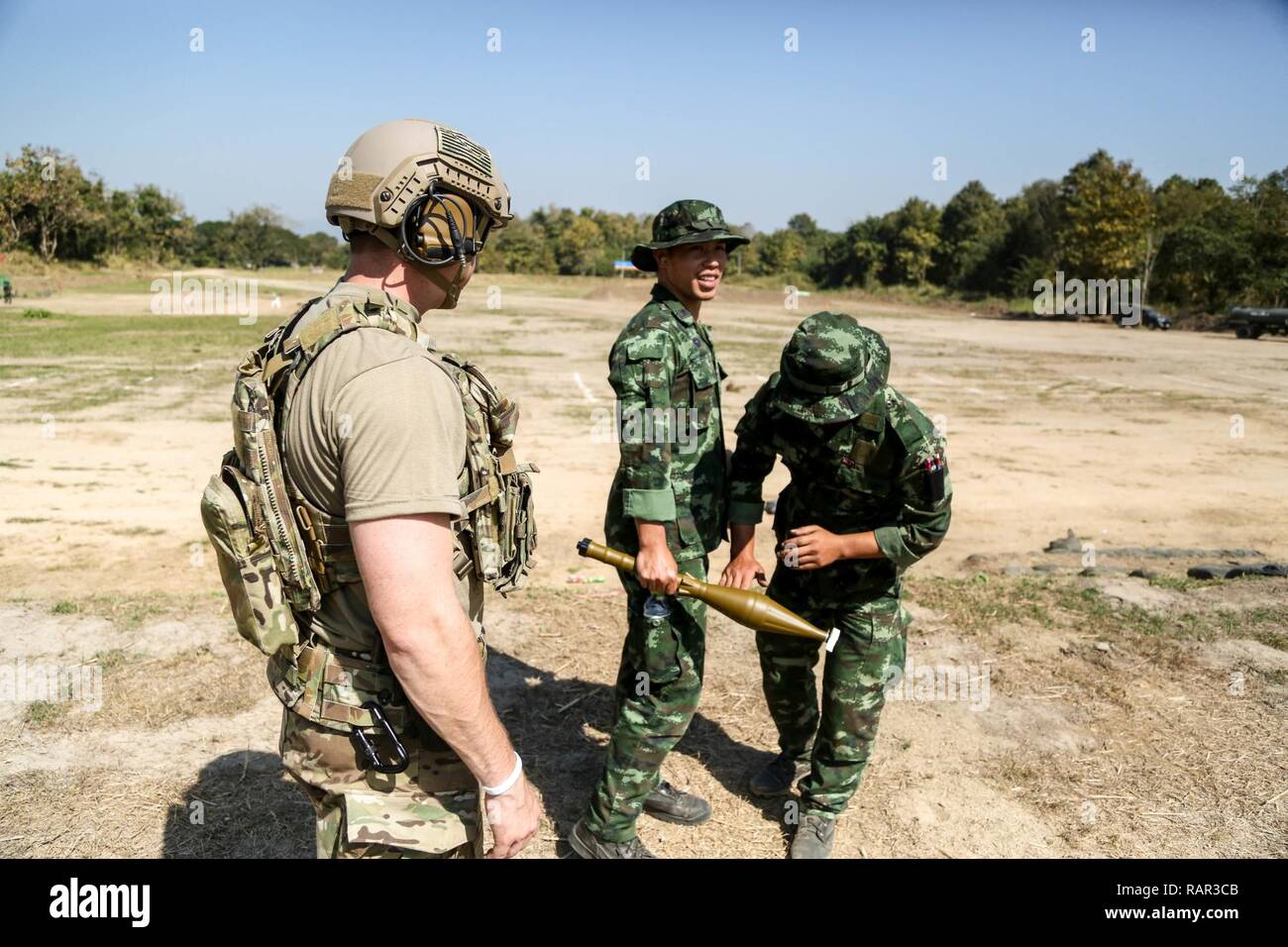 Special Forces Soldiers from 1st Special Forces Group (Airborne ...