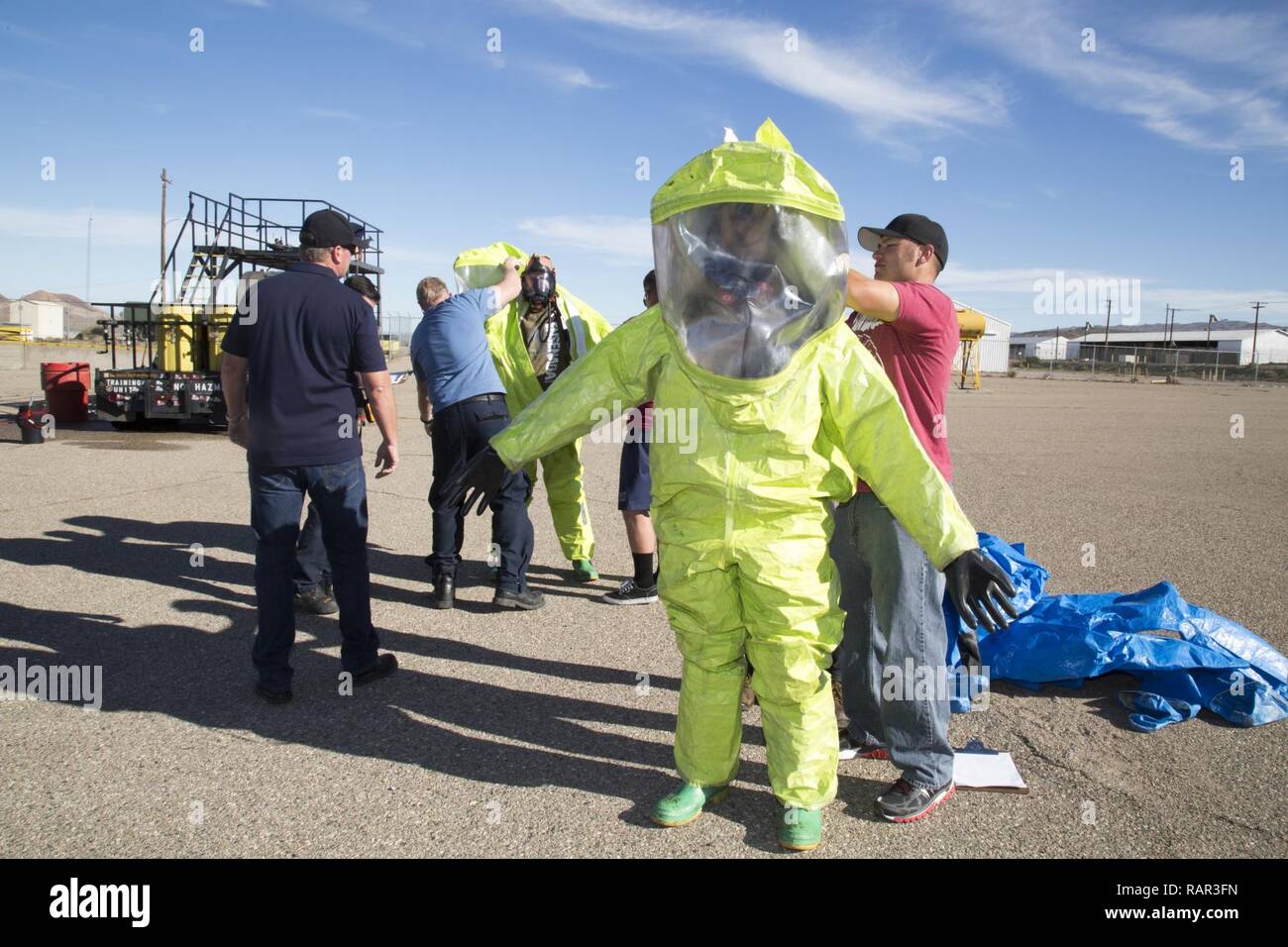 Suits engage hi-res stock photography and images - Alamy