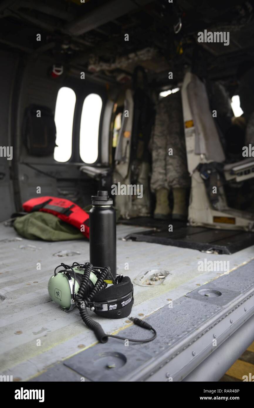 U.S. Air National Guardsmen with the 129th Maintenance Squadron conduct ...