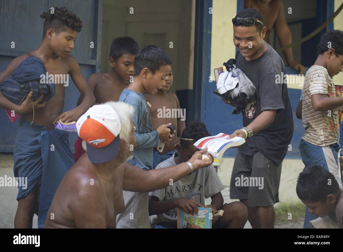 Fais island hi-res stock photography and images - Alamy