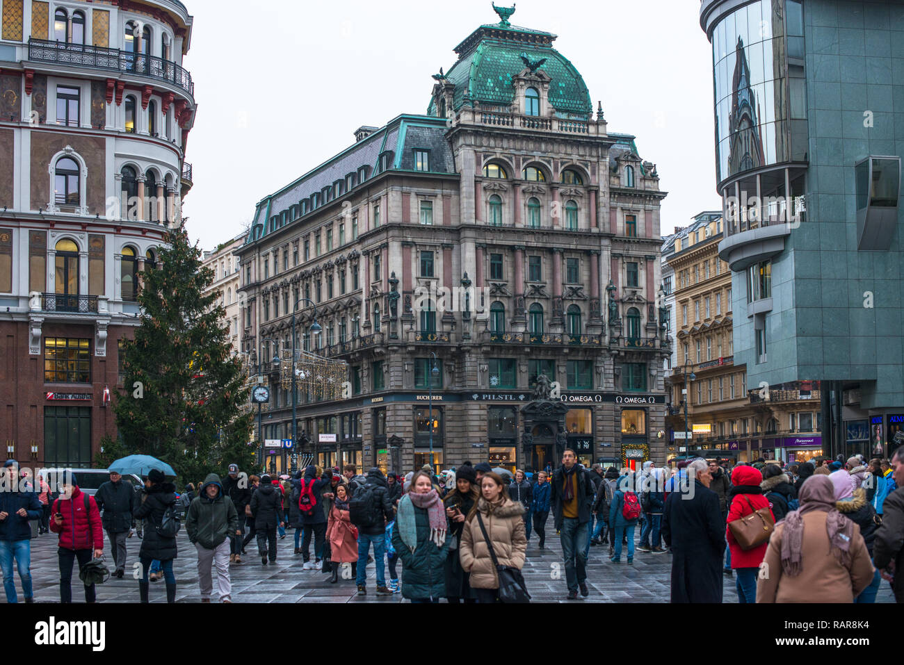 Stephanplatz hi-res stock photography and images - Alamy
