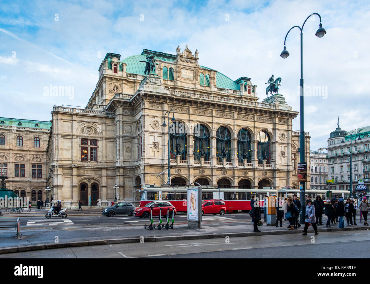 Architecture of the ringstrasse hi-res stock photography and images - Alamy