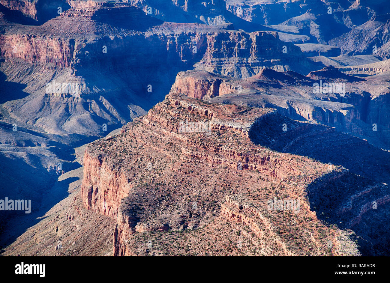 view of the colors of the Grand Canyon from Grandview point lookout ...
