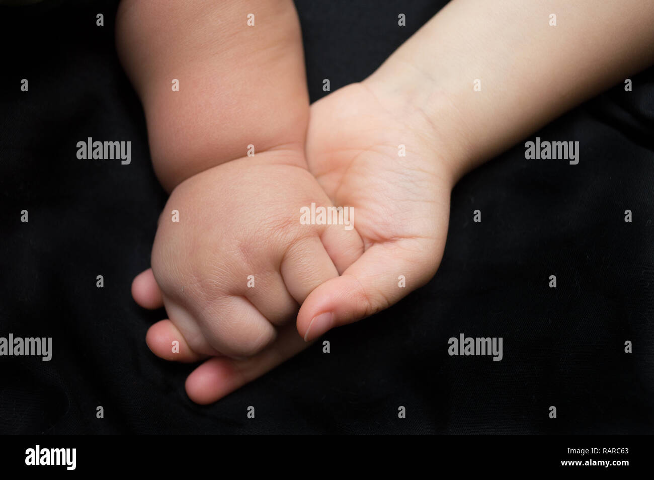 Children Holding Hands Stock Photo - Alamy