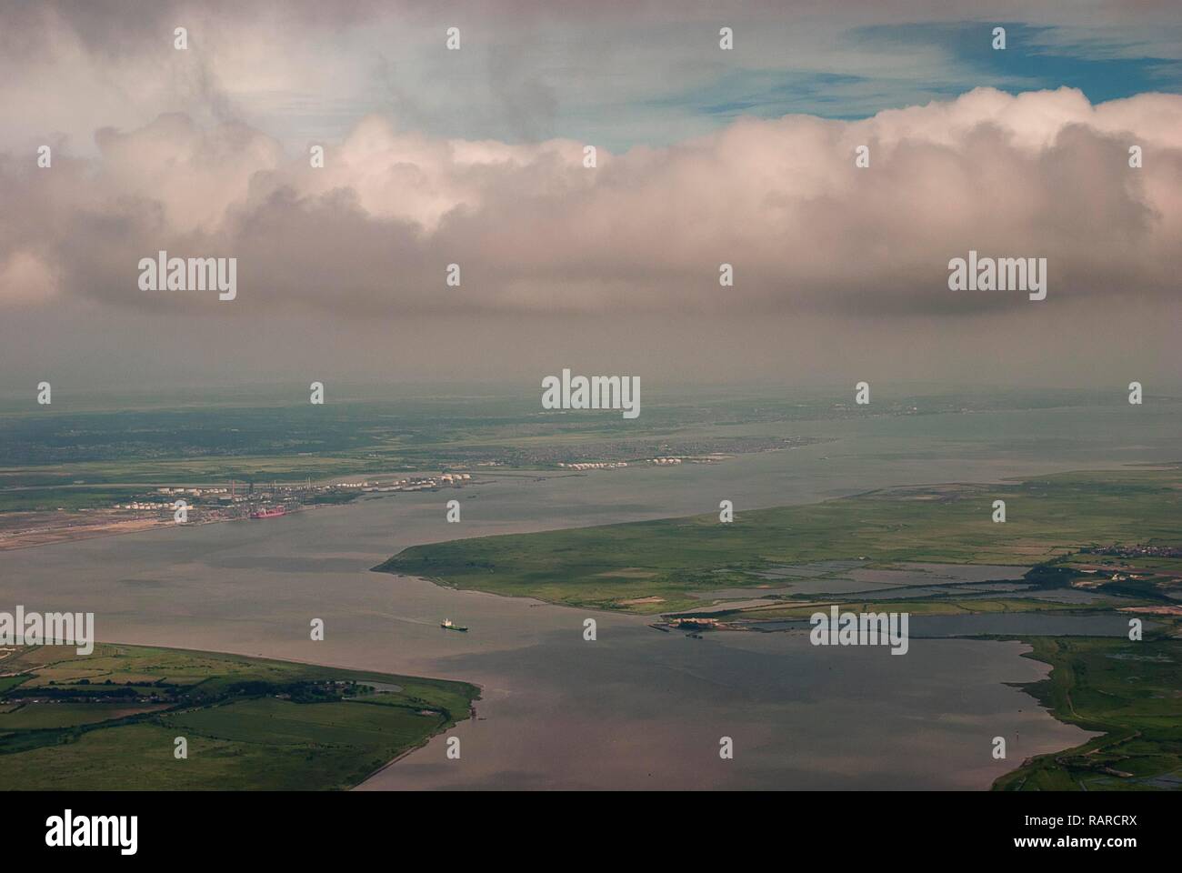 Thames estuary aerial hi-res stock photography and images - Alamy