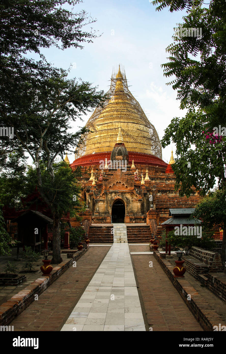 Dhamma Ya Zi Ka Pagoda, Bagan,Myanmar (Burma Stock Photo - Alamy