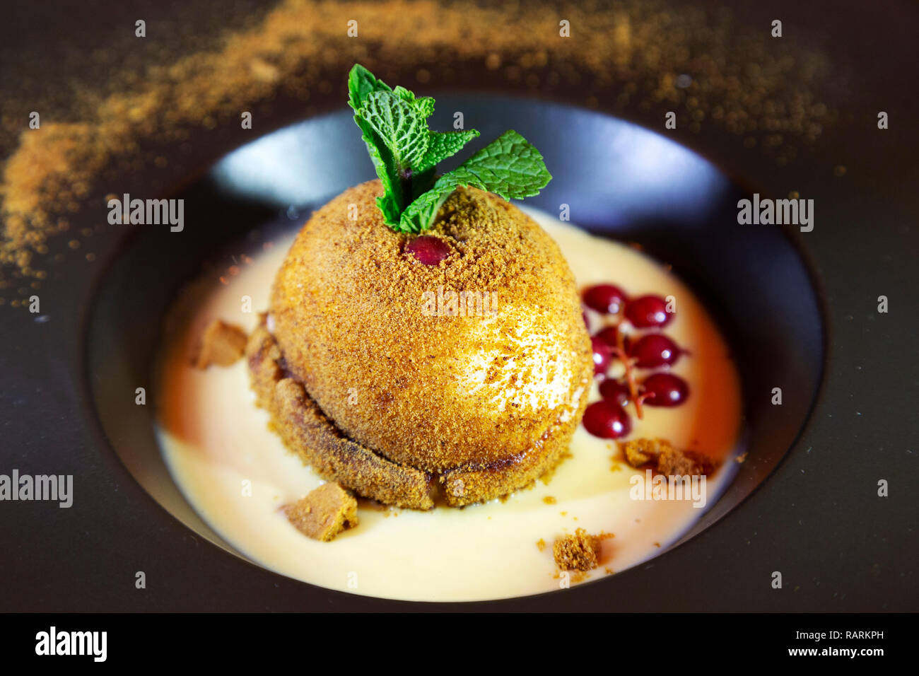 Spectaculus hi-res stock photography and images - Alamy