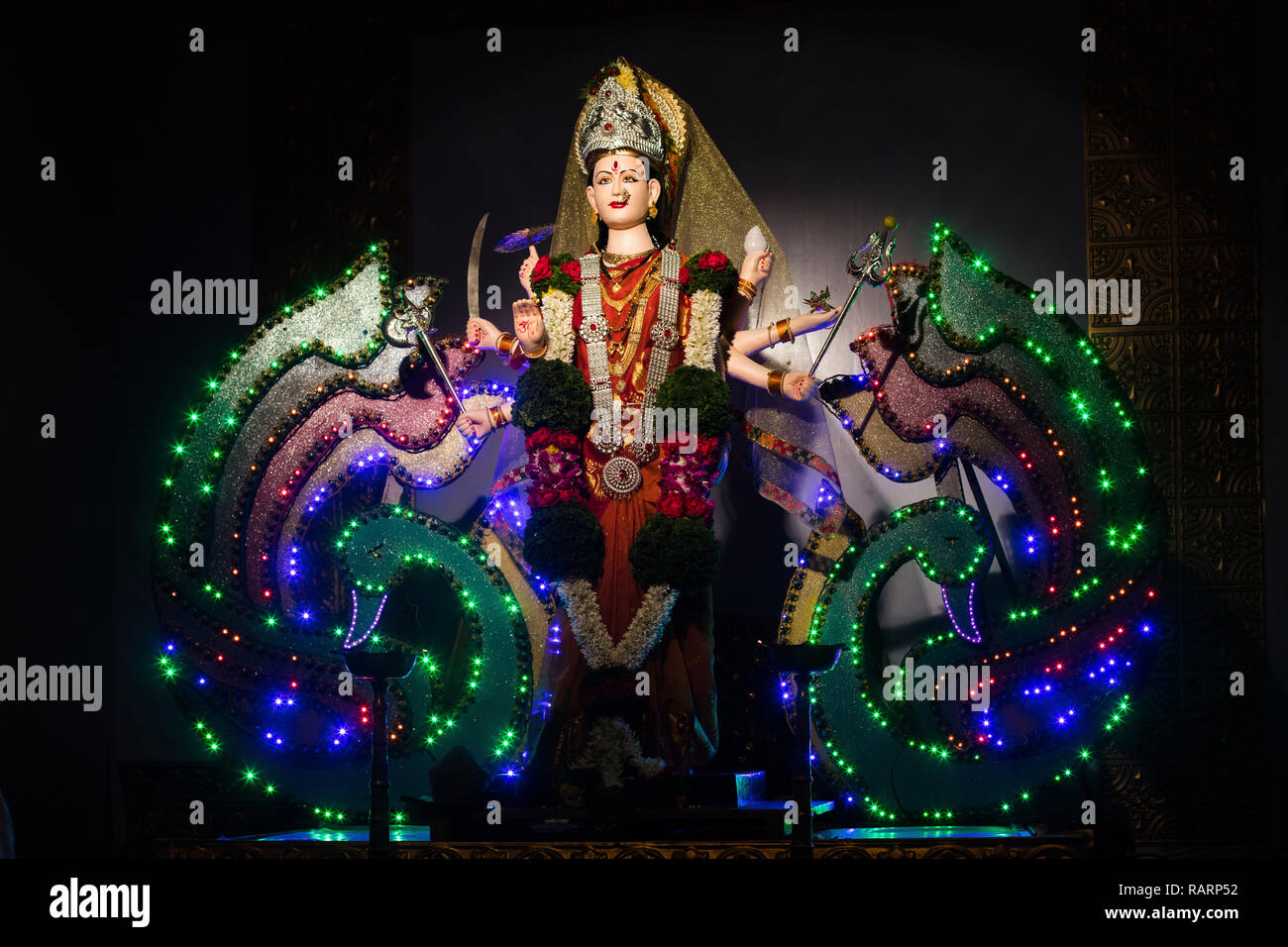 Durga puja worship hi-res stock photography and images - Alamy