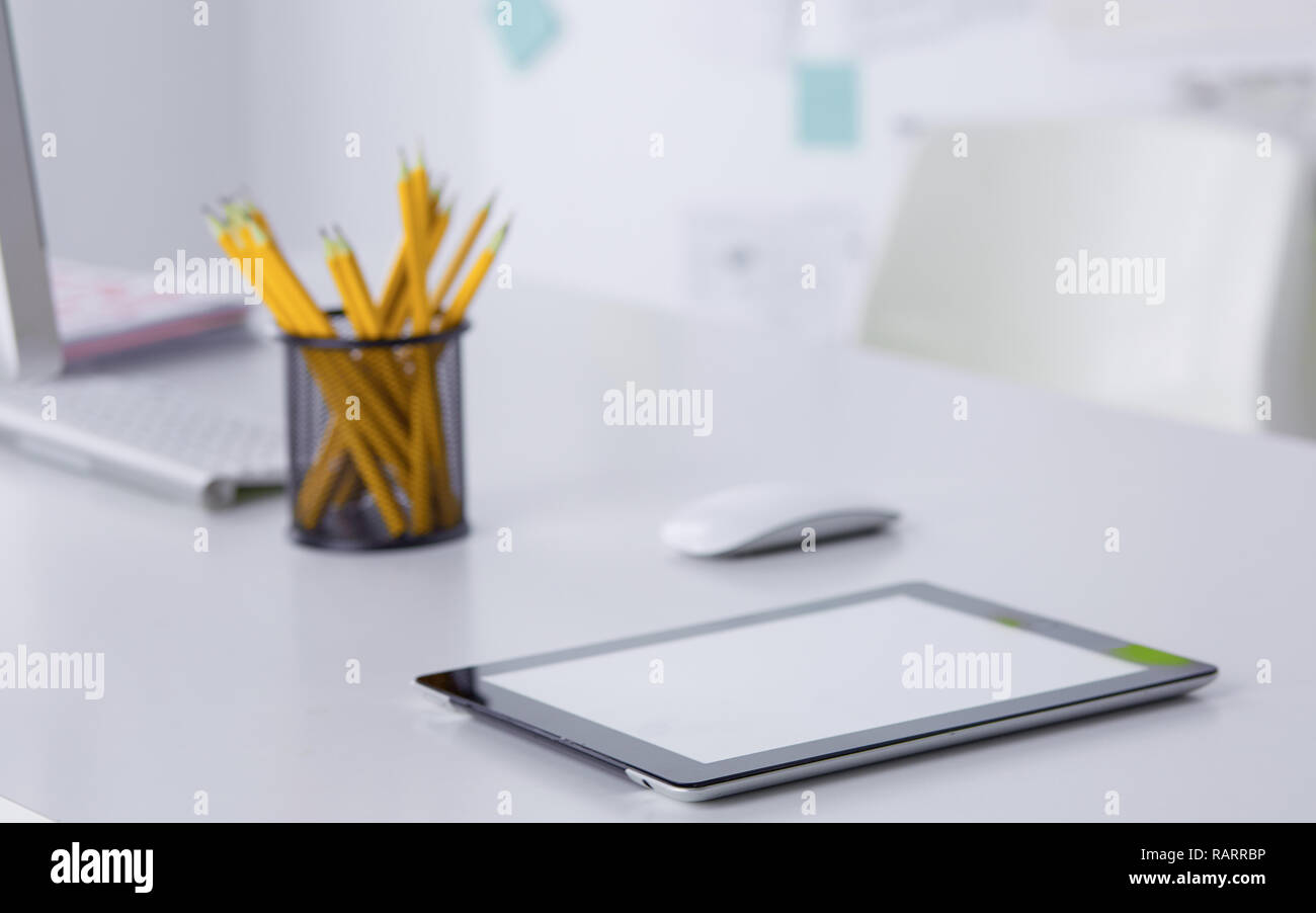 Graphite pencils in a metal grid-container. Concept Stock Photo - Alamy