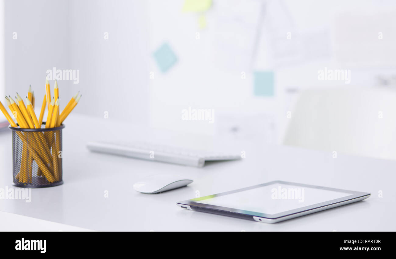 Graphite pencils in a metal grid-container. Concept Stock Photo - Alamy